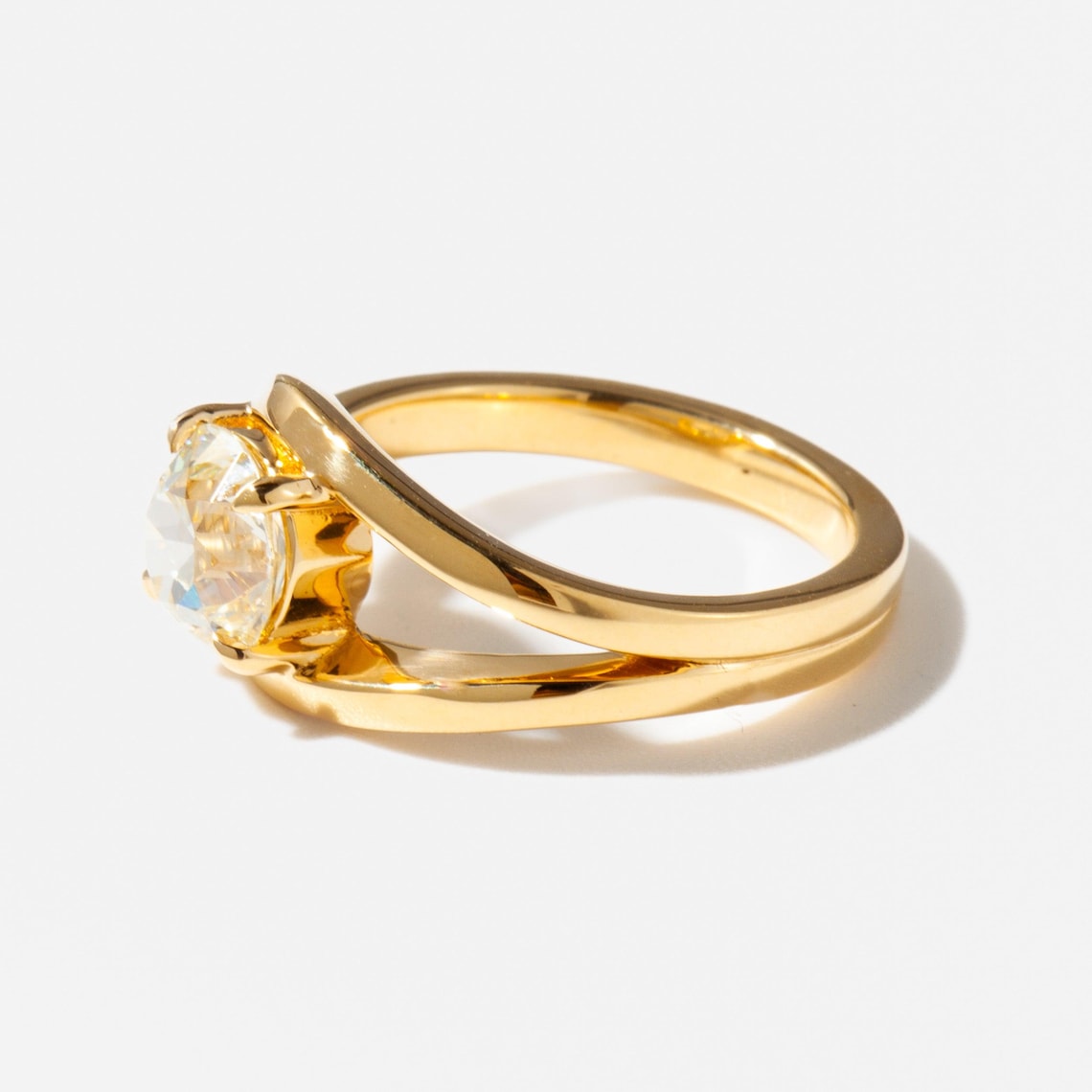 Engagement Ring, Bypass Style Solitaire Ring, Classic Tension Set Ring ...