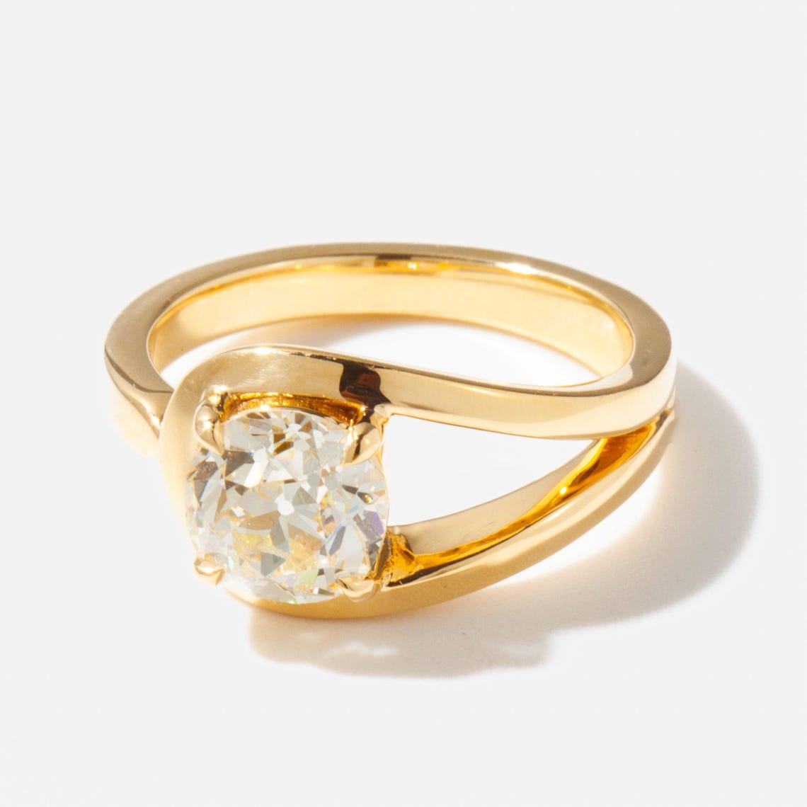 Engagement Ring, Bypass Style Solitaire Ring, Classic Tension Set Ring ...