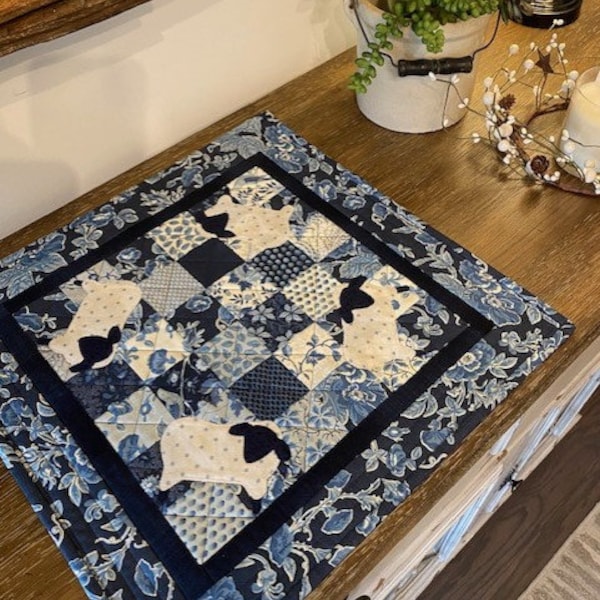 Quilted Table Topper - Etsy