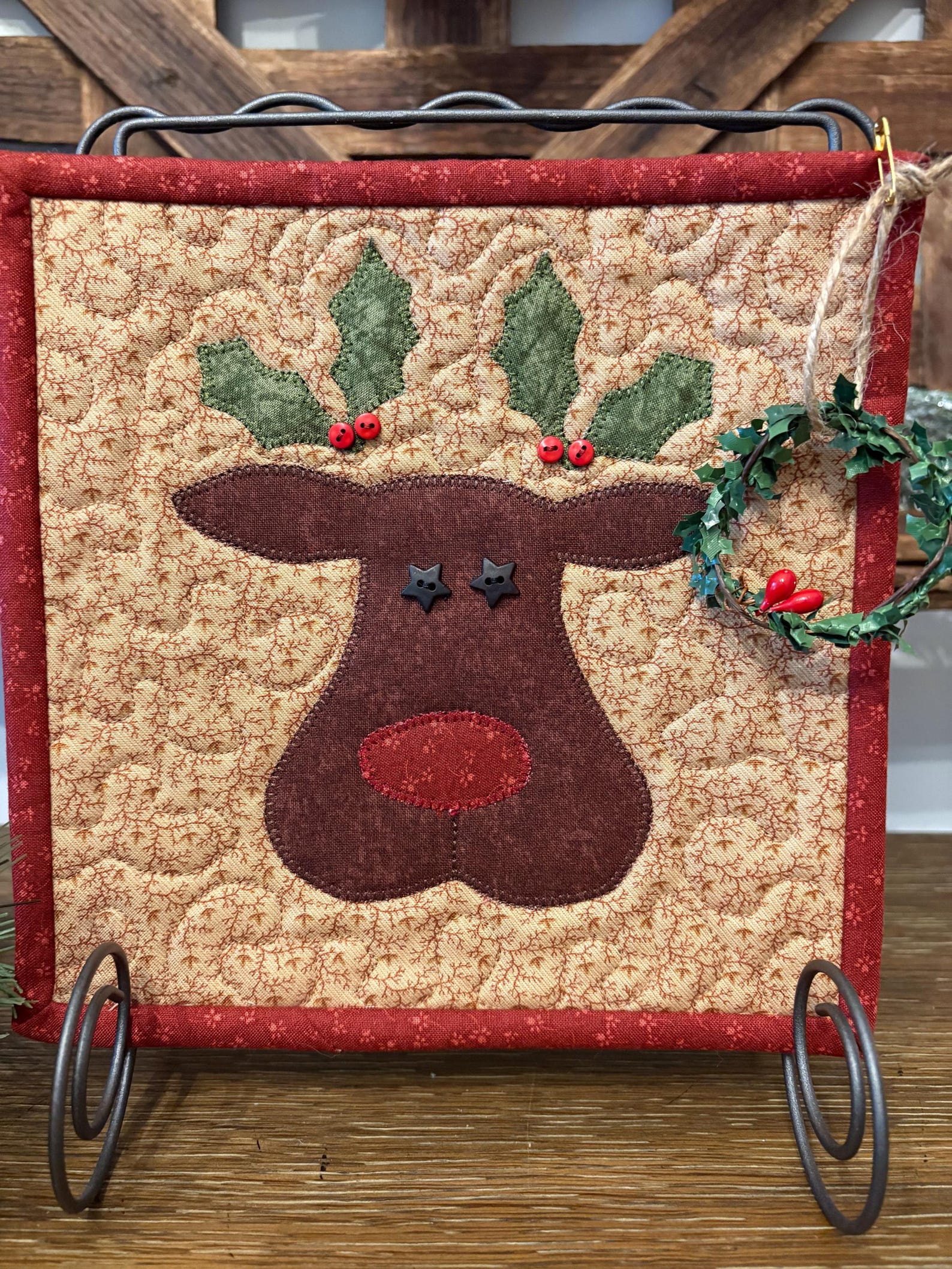 Handmade Quilted and Appliqued Christmas Quilt/ Rudolph Red Nose ...