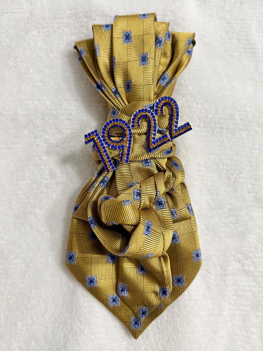 Custom Upcycled Necktie to Be Worn as a Necklace or a Brooch - Etsy