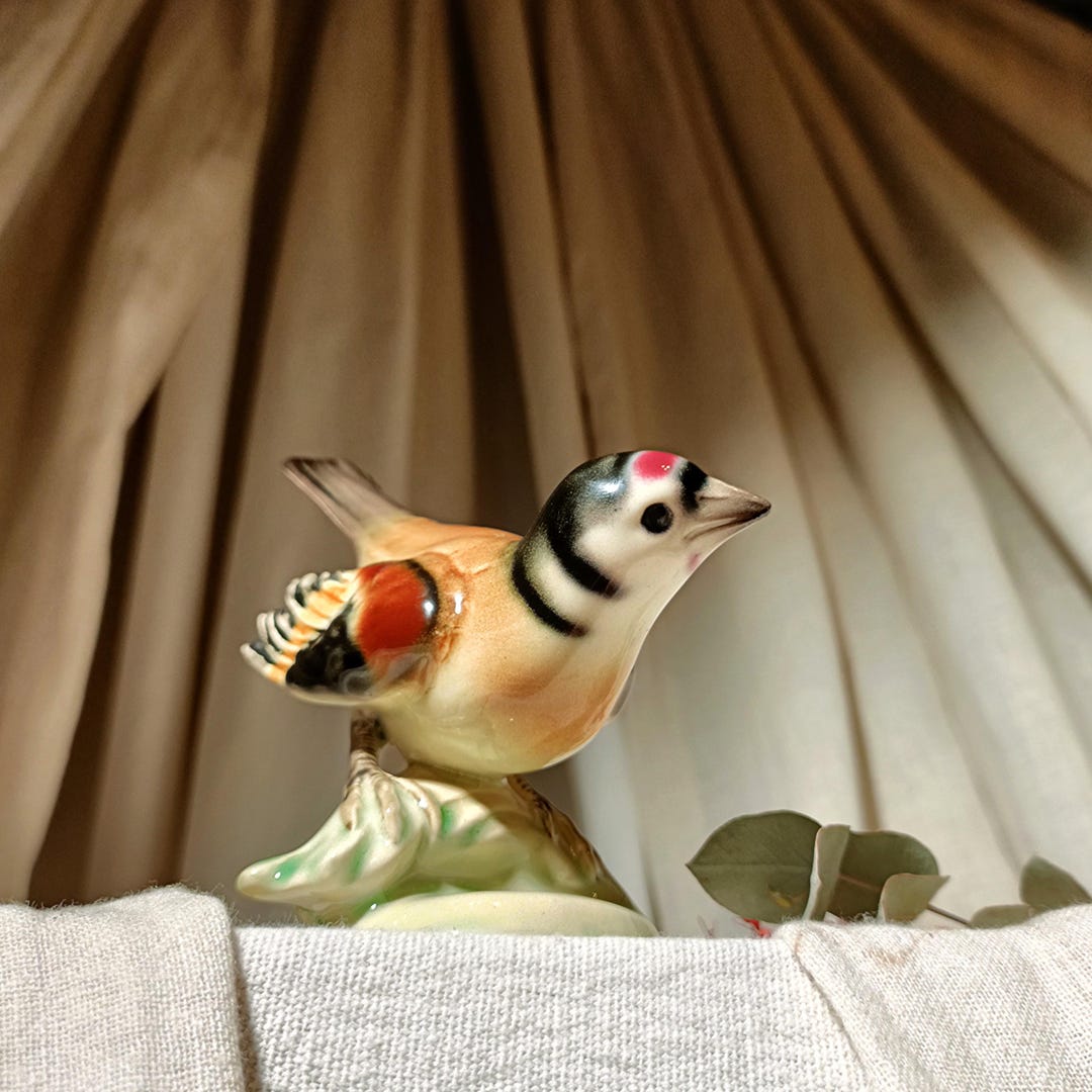 Vintage Cortendorf Goldfinch Figurine: 1960s German Porcelain Bird ...