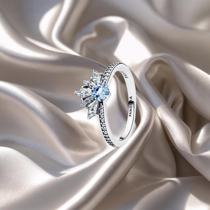 Queen Ring - Etsy