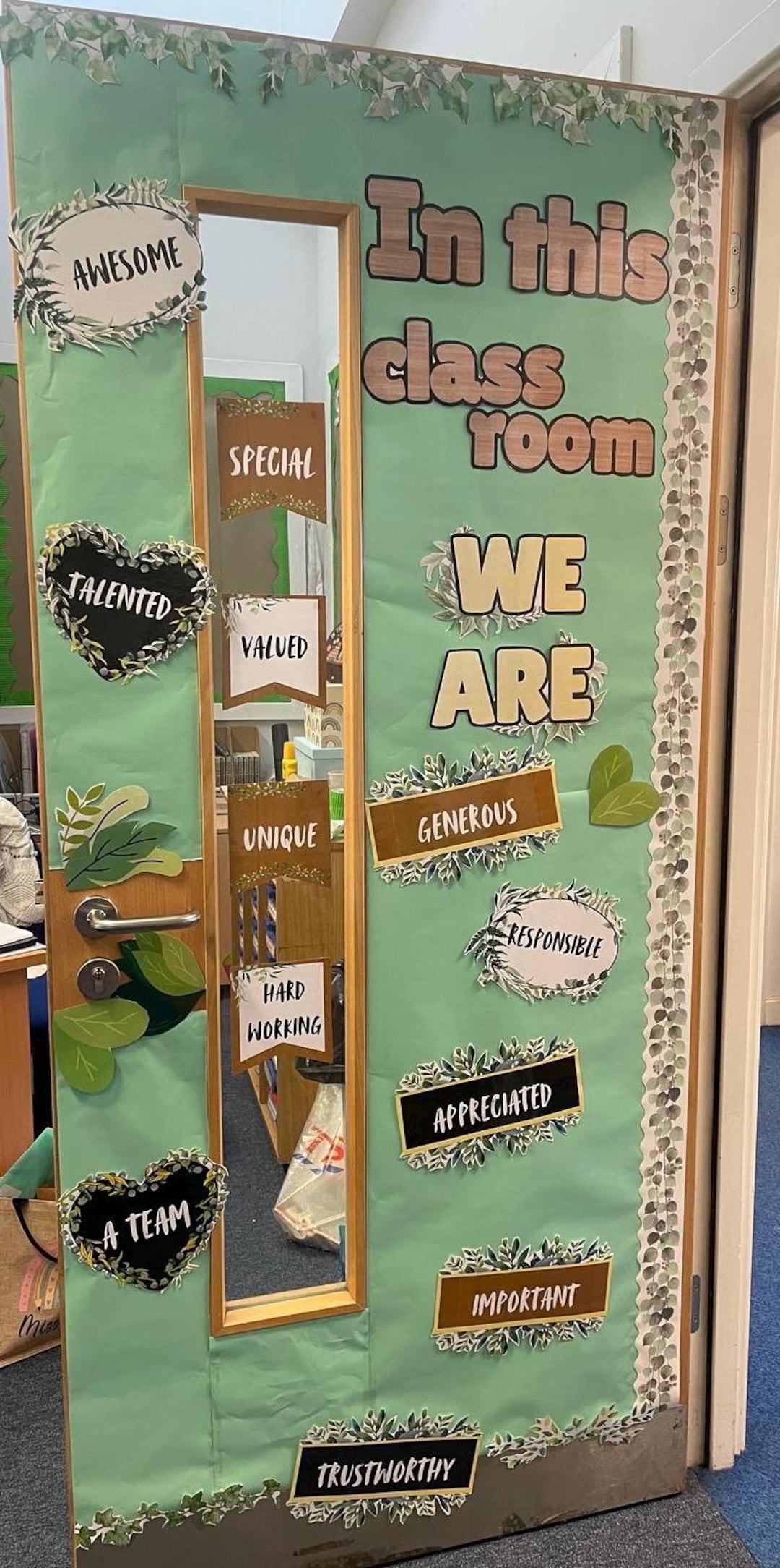 Classroom Door Decoration - Natural Leaf Theme - Etsy