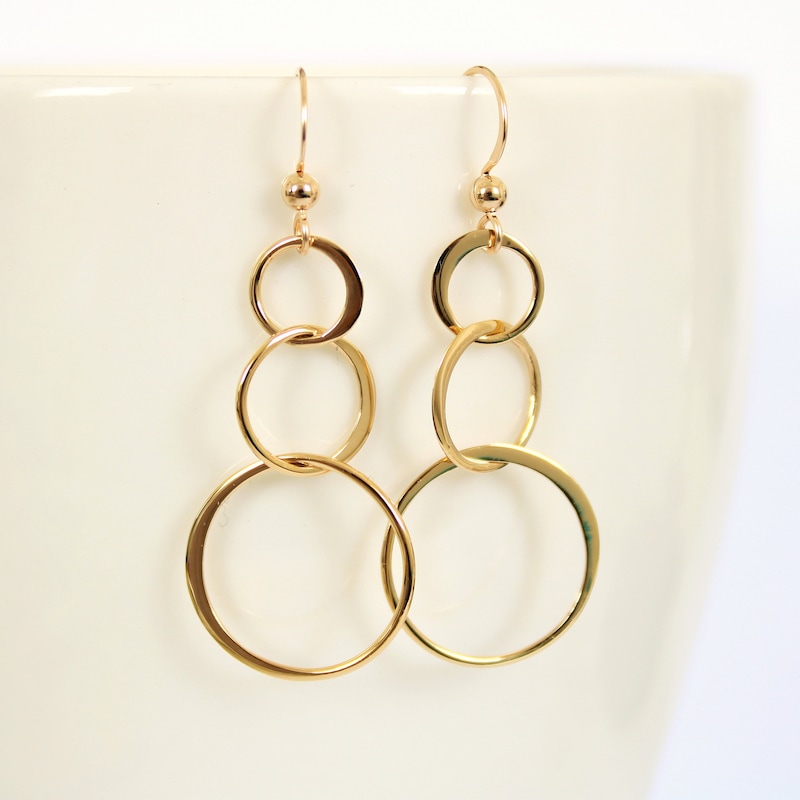 Small Gold Circle Earring - Etsy