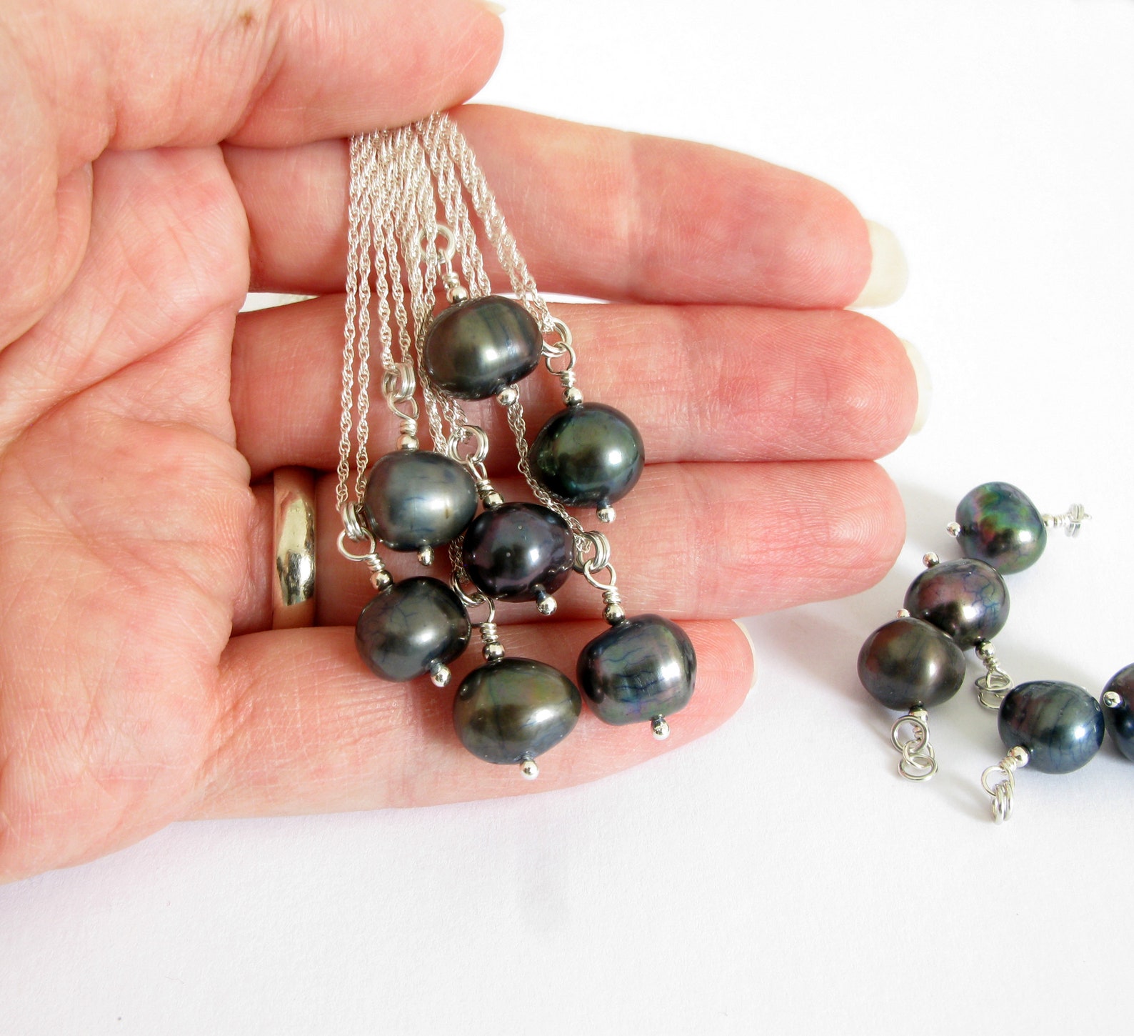 Minimalist Black Pearl Necklace Sterling Silver Pearl Etsy minimalist-black-pearl-necklace-sterling-silver-pearl-etsy
