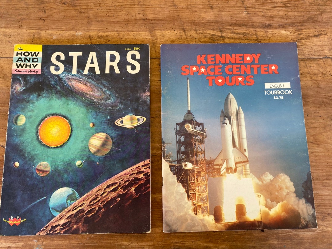 Vintage Set of Stars and Space Books Kennedy Space Center Tour Book How ...