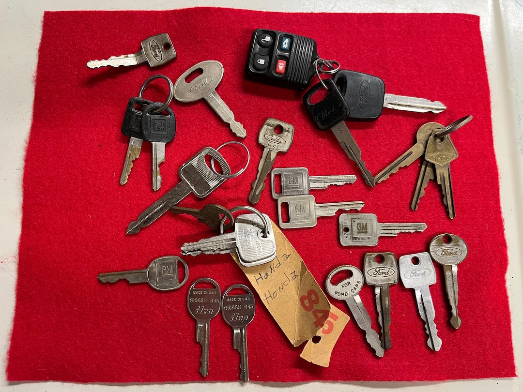 Collection of Vintage Automotive Keys Lot Ford GM Chrysler Honda - Etsy