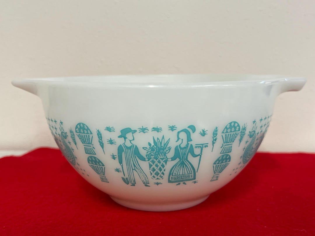 Vintage 1960s Pyrex Butterprint Small Cinderella Style Mixing Bowl 441 ...