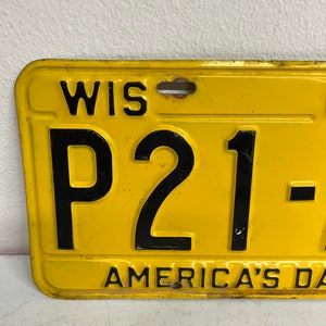 Vintage Original 1953 Wisconsin Yellow & Black License Plate Americas ...