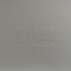 Vintage Pyrex Empire Scroll Pattern Casserole Dish With Lid - Etsy