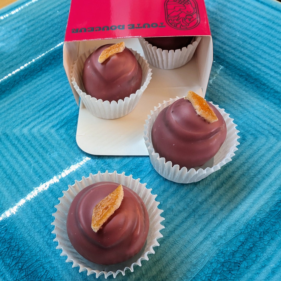 Halloween Fair Trade Artisan Gourmet Ruby Chocolate Grapefruit Ginger ...
