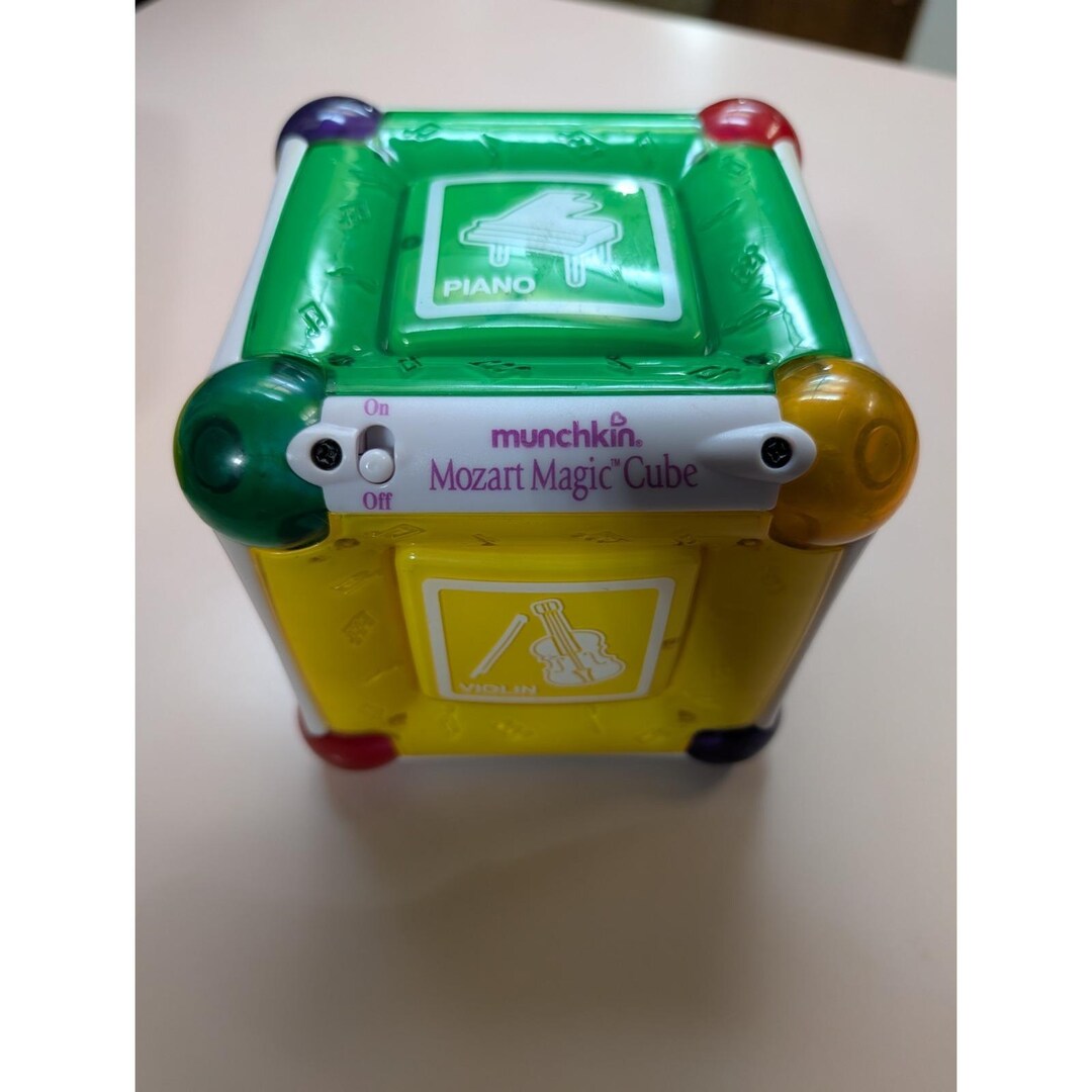 Munchkin Mozart Magic Cube Orchestra Music Baby Toddler Toy ...