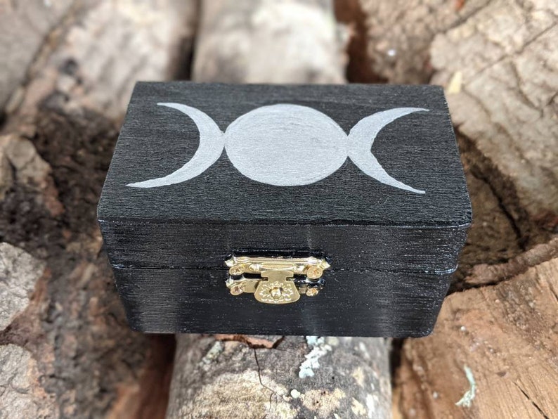 Moon Goddess Box - Etsy