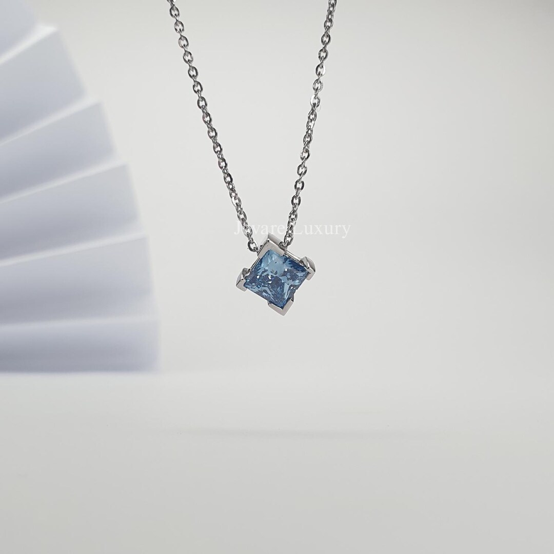Princess Cut Lab-grown Diamond Solitaire Pendant, Princess Cut Blue ...