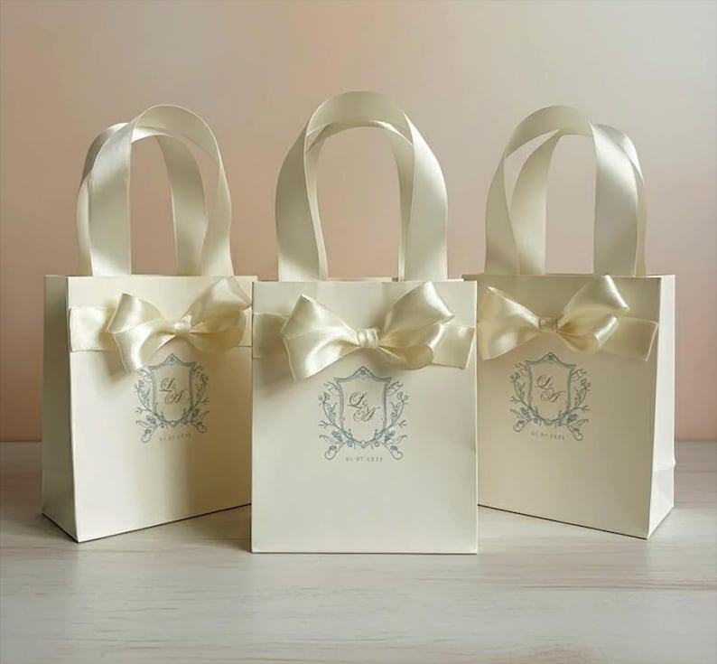 Custom Kraft Paper Bag White & Natural Cream Paper Tone With Satin ...