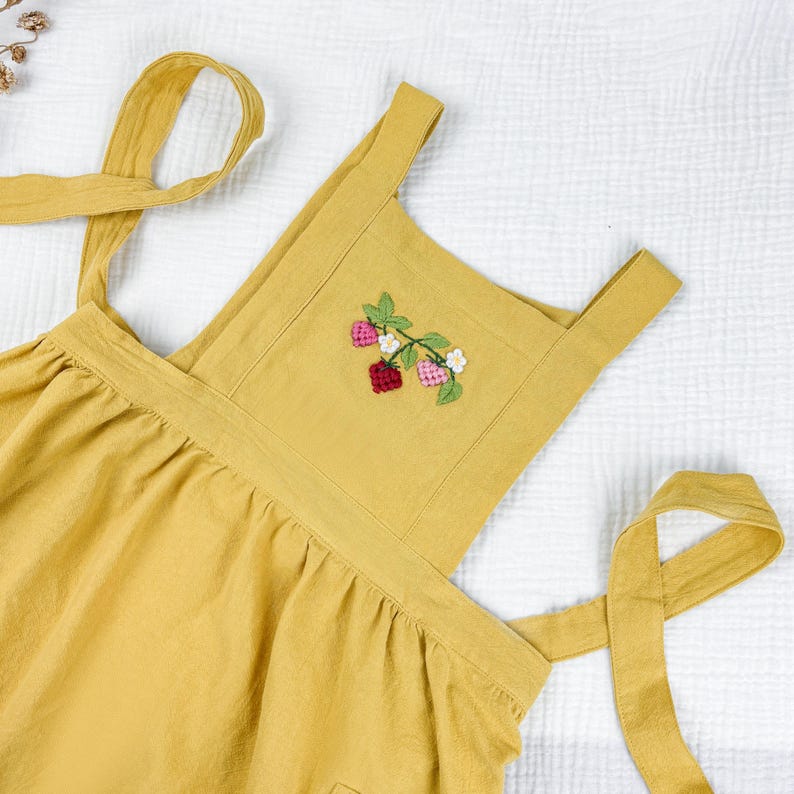 Personalized Kids Apron: Hand-embroidered Linen-cotton Blend T9 - Etsy
