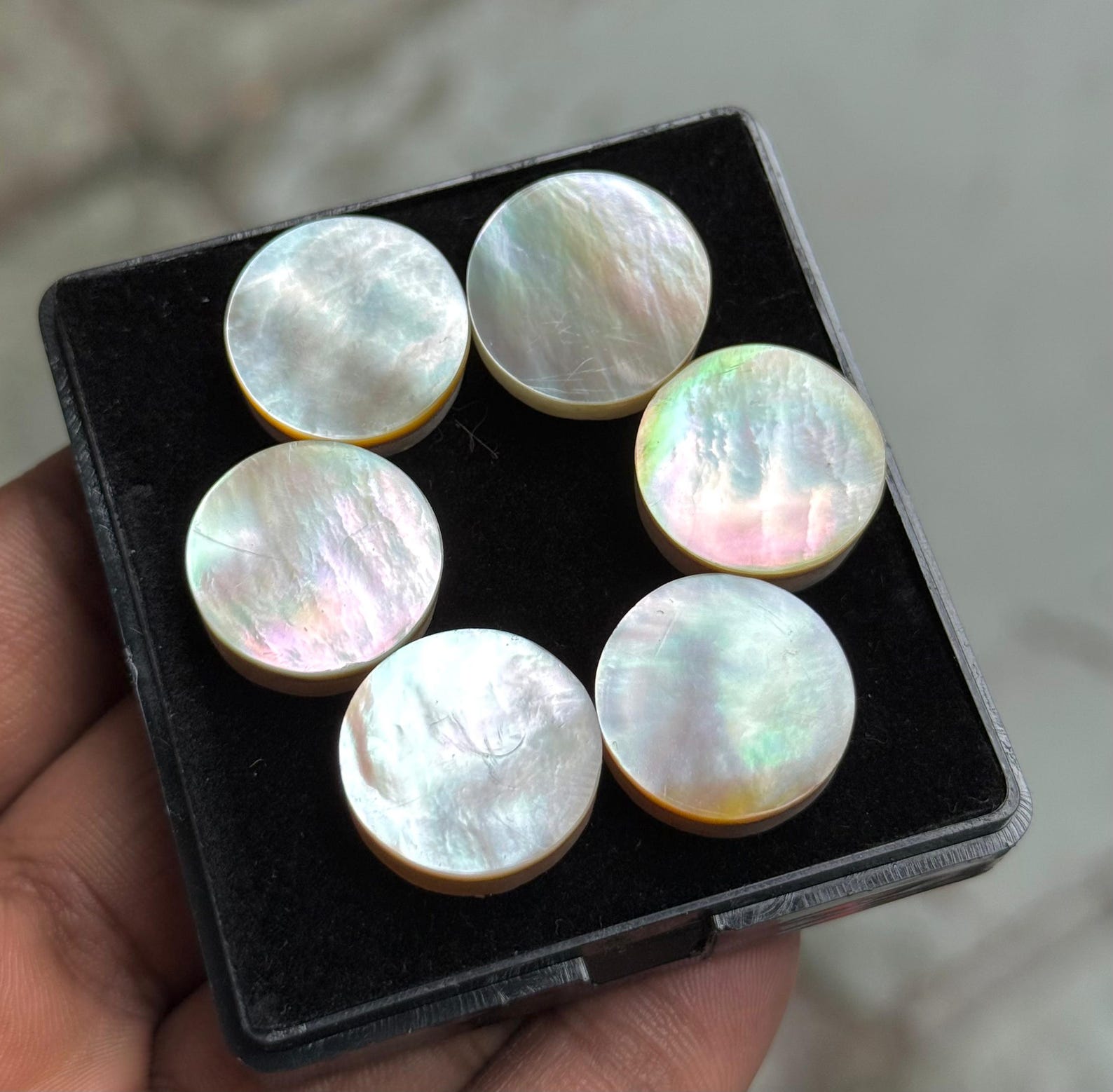 Mother of Pearl Cabochon: Round Flat Back Gemstone - Etsy