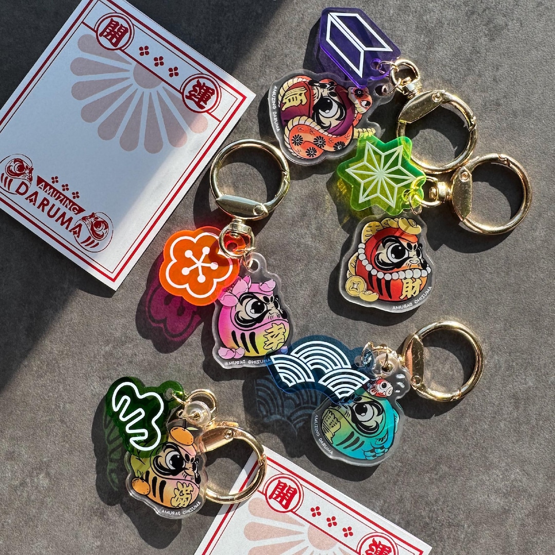 Daruma Good Luck Keychain: Japanese Blessing Charm With Wagara Pattern ...