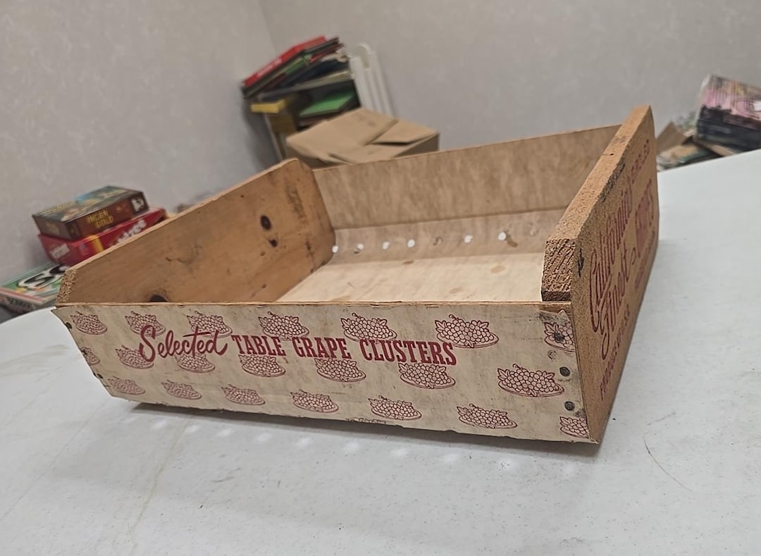 Vintage California Finest Girdled Table Grapes Cluster Decor Wooden Box ...