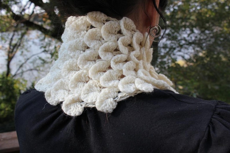Crocodile Stitch Neckwarmer - Crochet PDF Pattern - Permisison to Sell ...