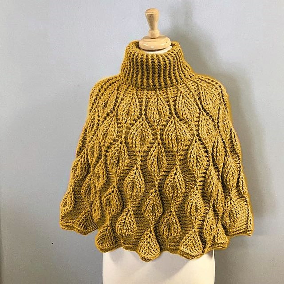 Embossed Leaves Capelet Crochet Pattern PDF - Etsy