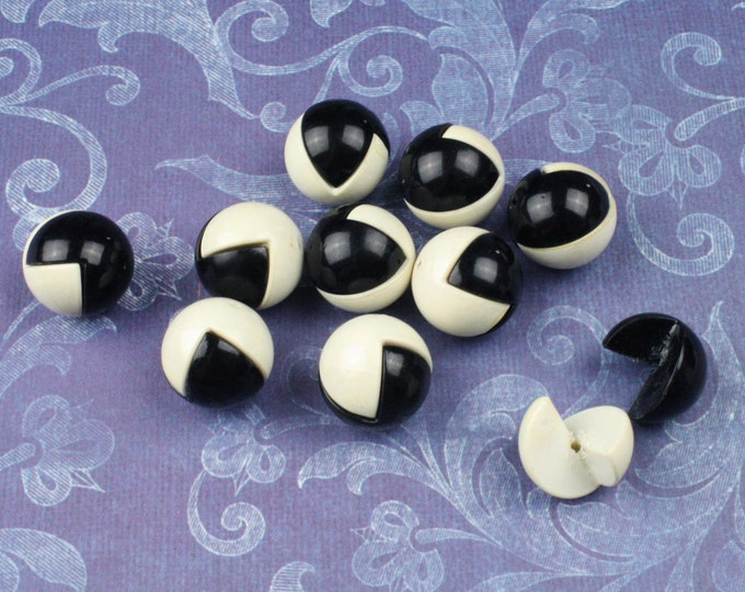 Vintage Black and White Geometric Acrylic Interlocking Beads Retro Mod ...