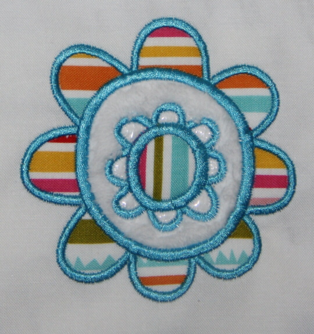 Happy Flower Machine Applique Design - Etsy