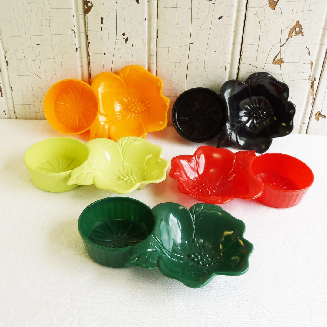 1950s Hibiscus Coaster and Snack Set Set of Five, Multi-colored Hofmann ...