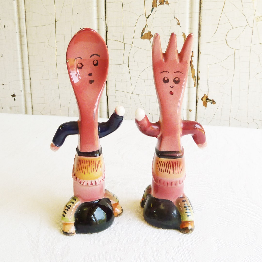 1960s Enesco Fork and Spoon Salt & Pepper Set - Dancing Anthropomorphic ...