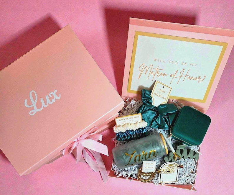 Bridesmaid Proposal Box: Personalized Glass & Hair Accessories Gift - Etsy