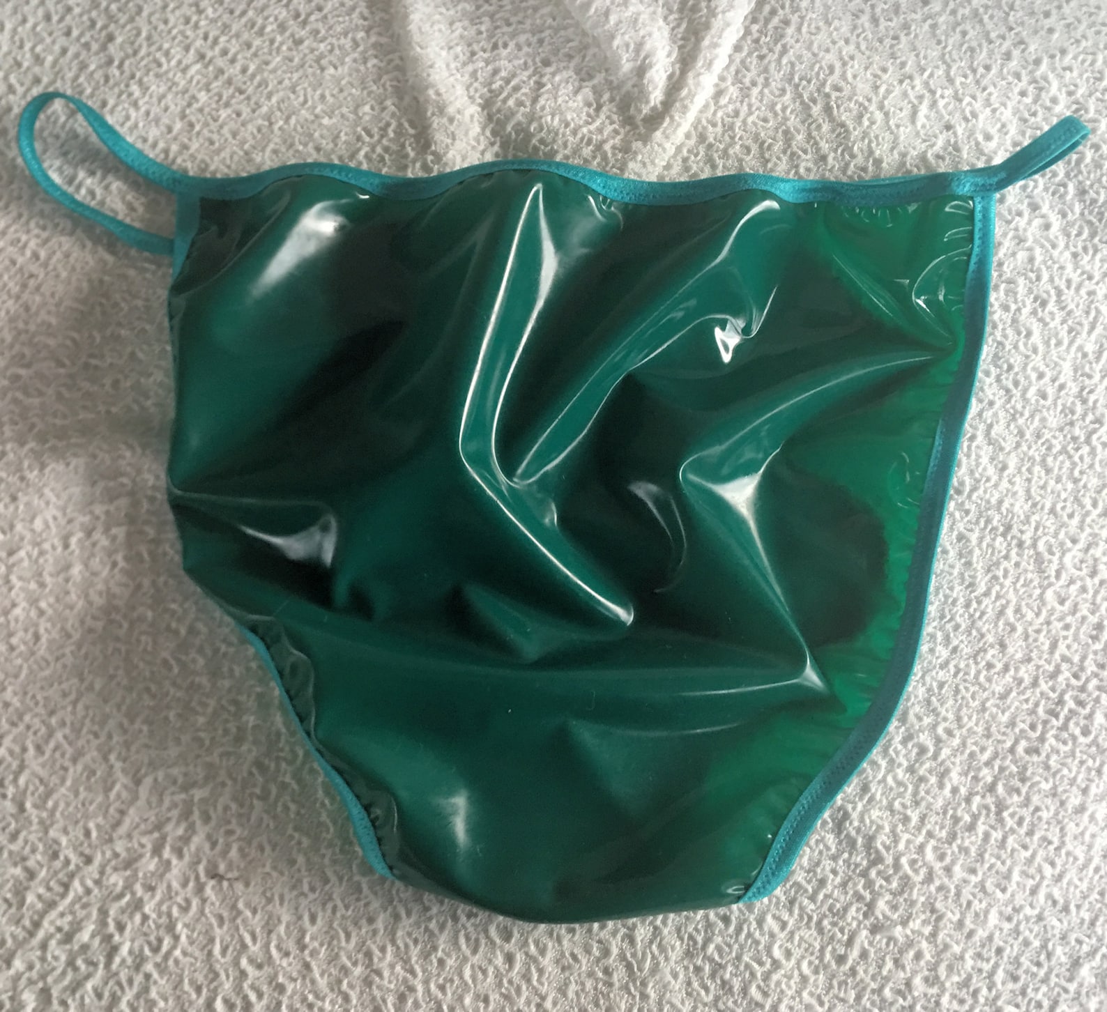 Men's Latex Rubber String Bikini Brief Tanga SEAMLESS Body Hug Tanga ...