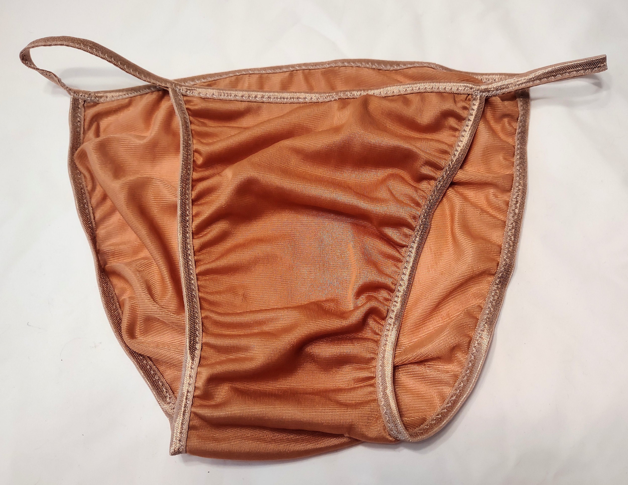 Men's String Bikini Seamless BODY Hugger Underwear Low Tight Lingerie ...