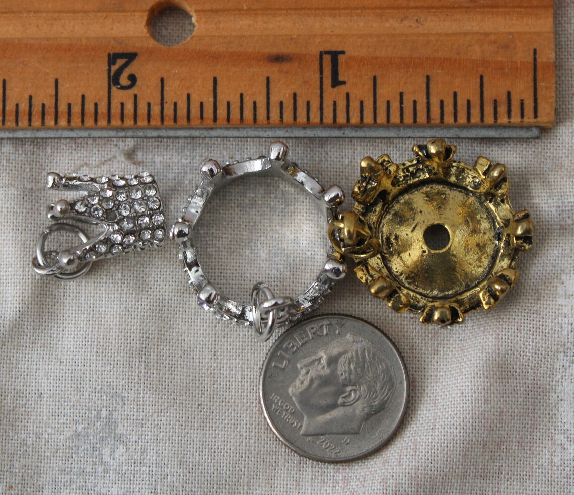 Crown Charms Metal Memory Hardware Prima French Regalia Frank Garcia - Etsy