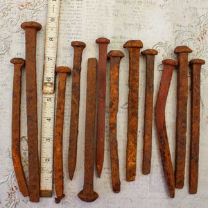 3 Rusty Metal Spikes Railroad Art Found Object Supply Mixed Media - Etsy