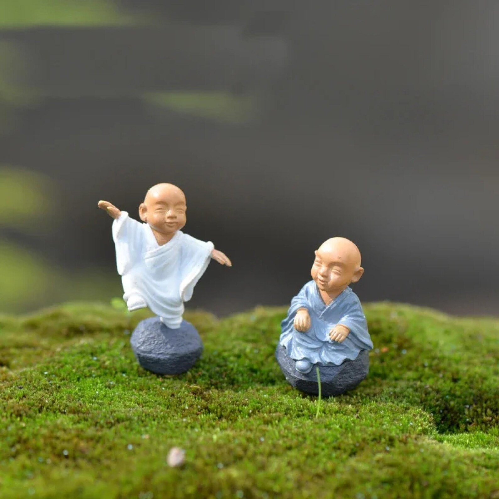 Mini Monk Figurines (4pcs): Kawaii Buddhist Resin Statues for Bonsai ...