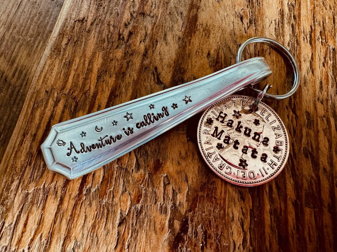 Vintage Stamped Keyring & Coin Set: Adventure is Calling, Hakuna Matata ...