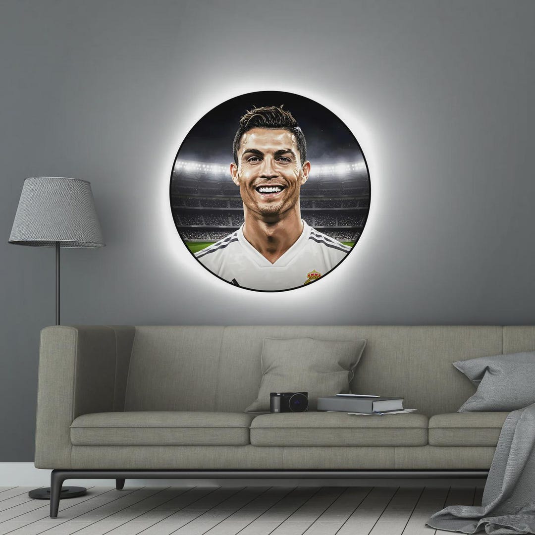 Cristiano Ronaldo Portrait: CR7 LED Neon Football Fan Decor - Etsy