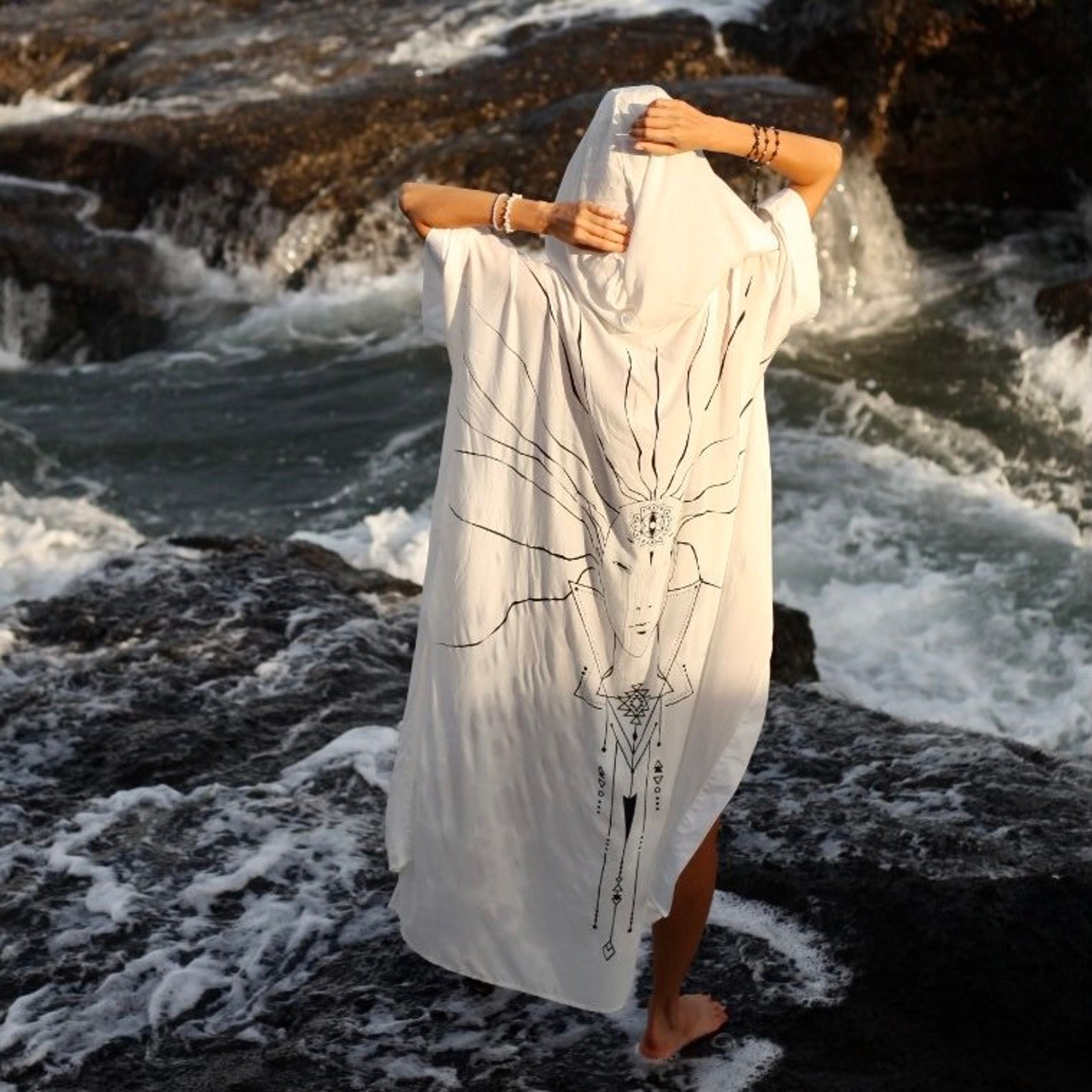 Women's Hooded Ritual Robe in White Spiritual Wearable | Etsy