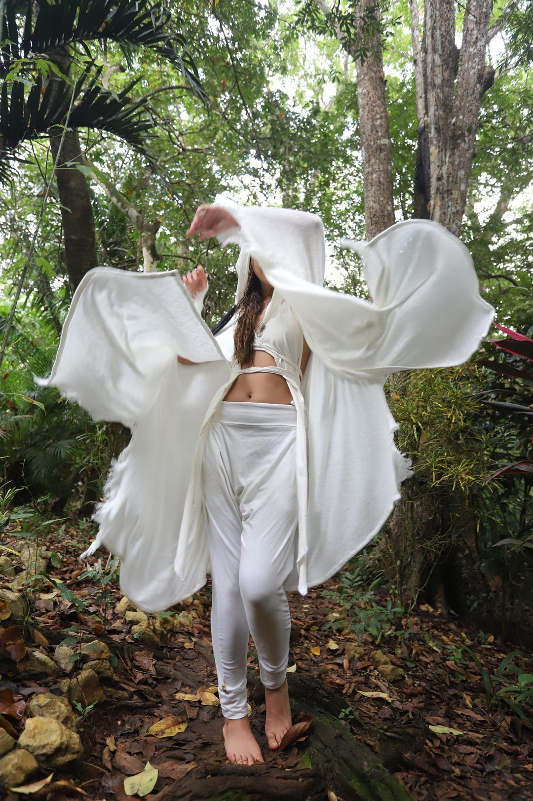 Soft Cozy Ceremony Robe in White, Shawl for Women in Ceremony White ...