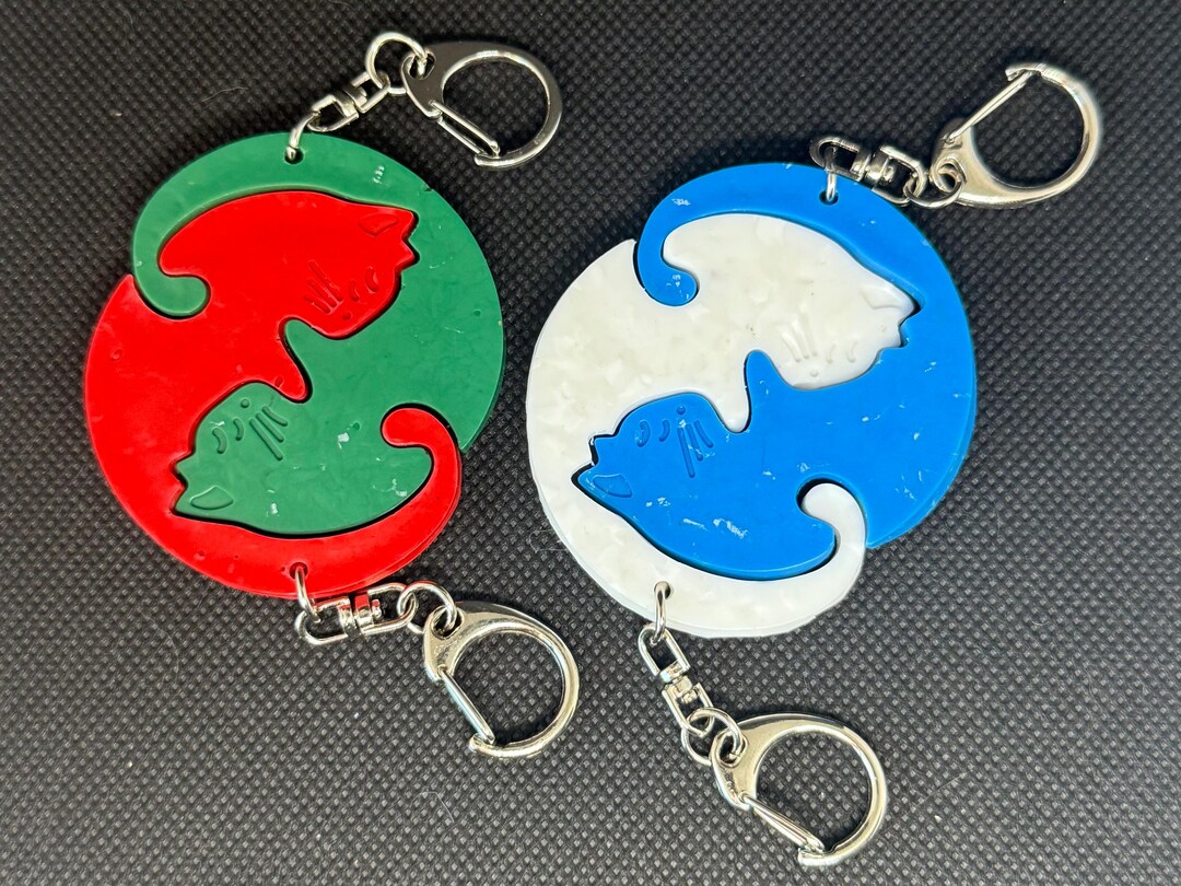 Interlocking Cat Friendship Keychain – Recycled Plastic Puzzle Charm ...