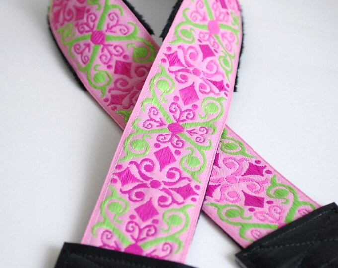 Pink Camera Strap - Padded Camera Strap - Gifts for Wedding ...