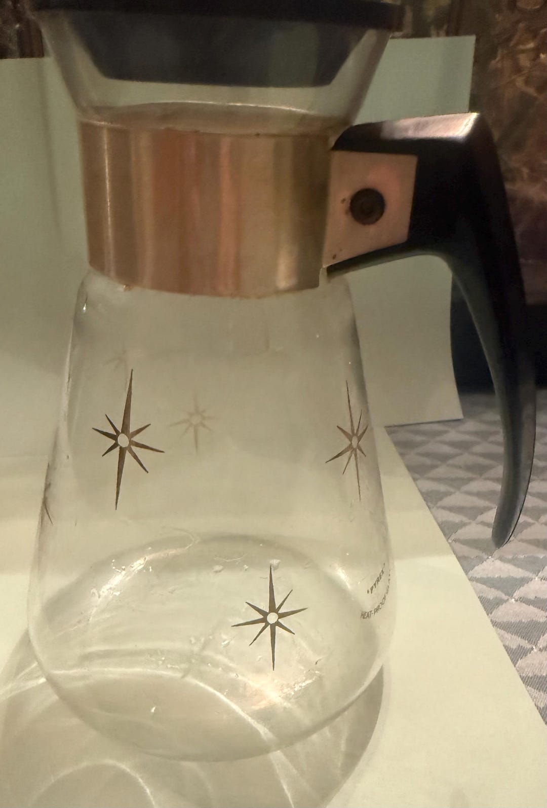 Vintage Pyrex Atomic Starburst Glass Coffee Carafe. Excellent Used ...