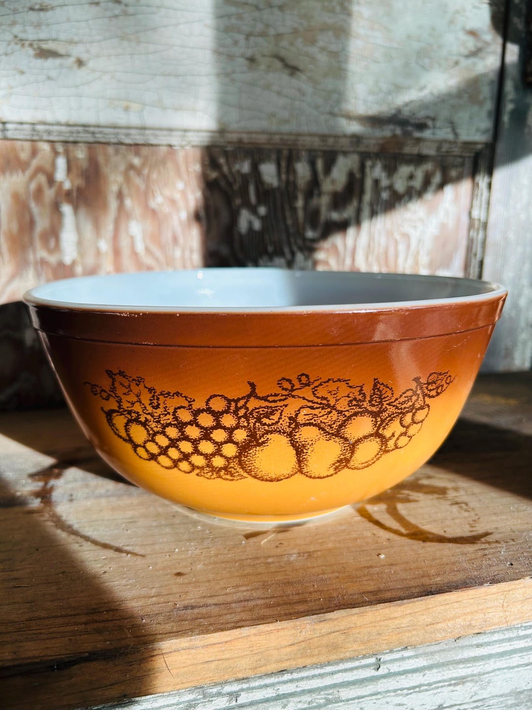 VINTAGE PYREX OLD Orchard Fruit Brown Large Mixing Bowl 403 2.5QT ...