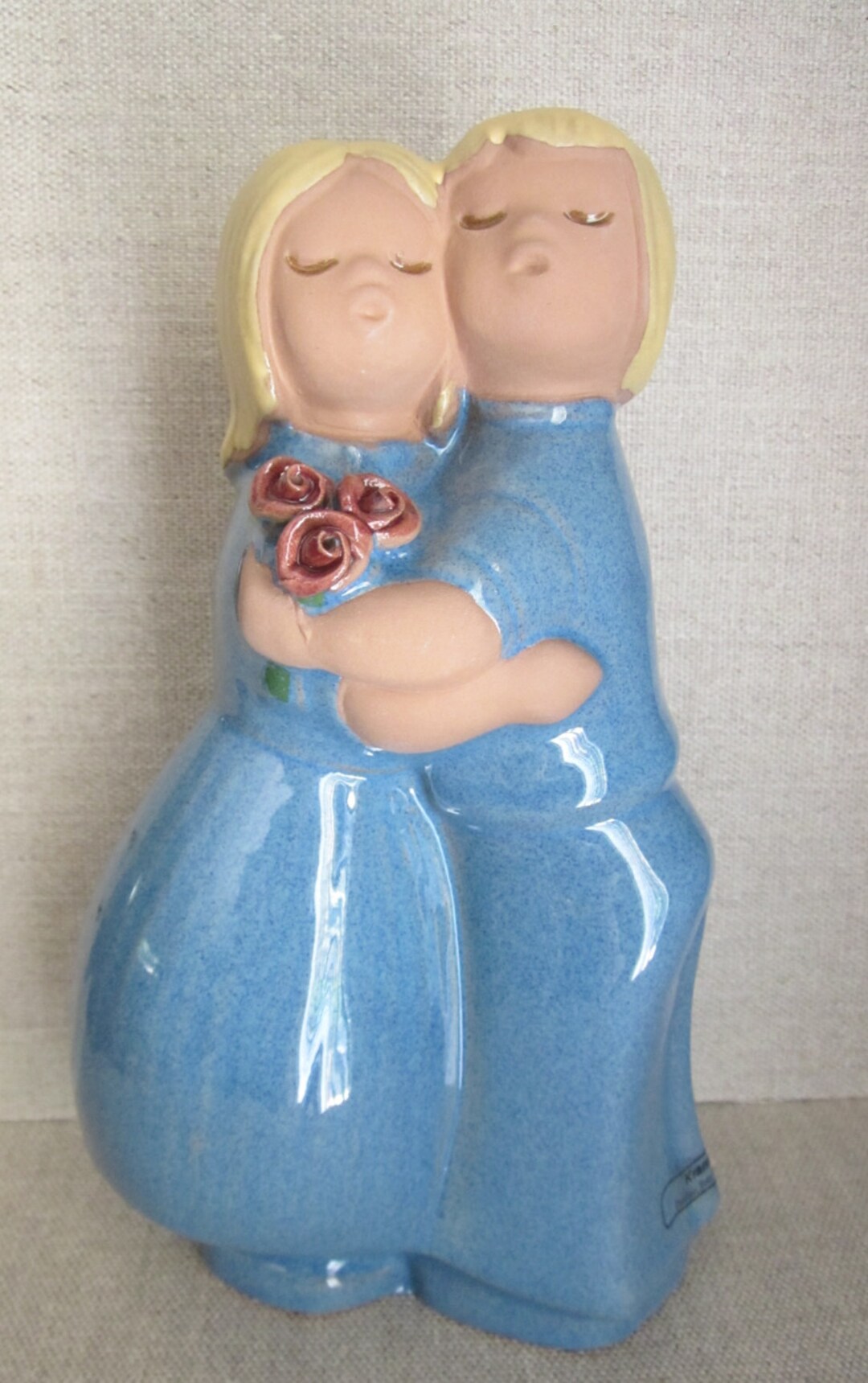 The Hug - Jie Sweden Sculpture - Kramen by Edit Risberg - Engagement ...