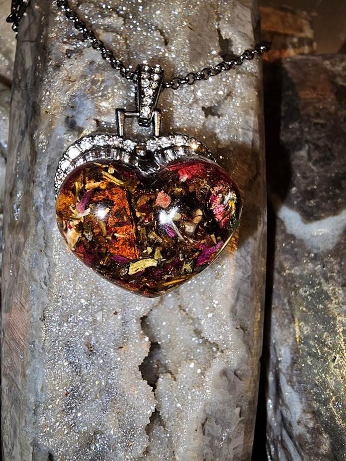 Empress Goddess Power, Beauty, & Generational Wealth, Command and ...