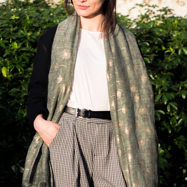 Dandelion Scarf in Gift Box – Symbolising Hope & Luck, Gift for Friend ...