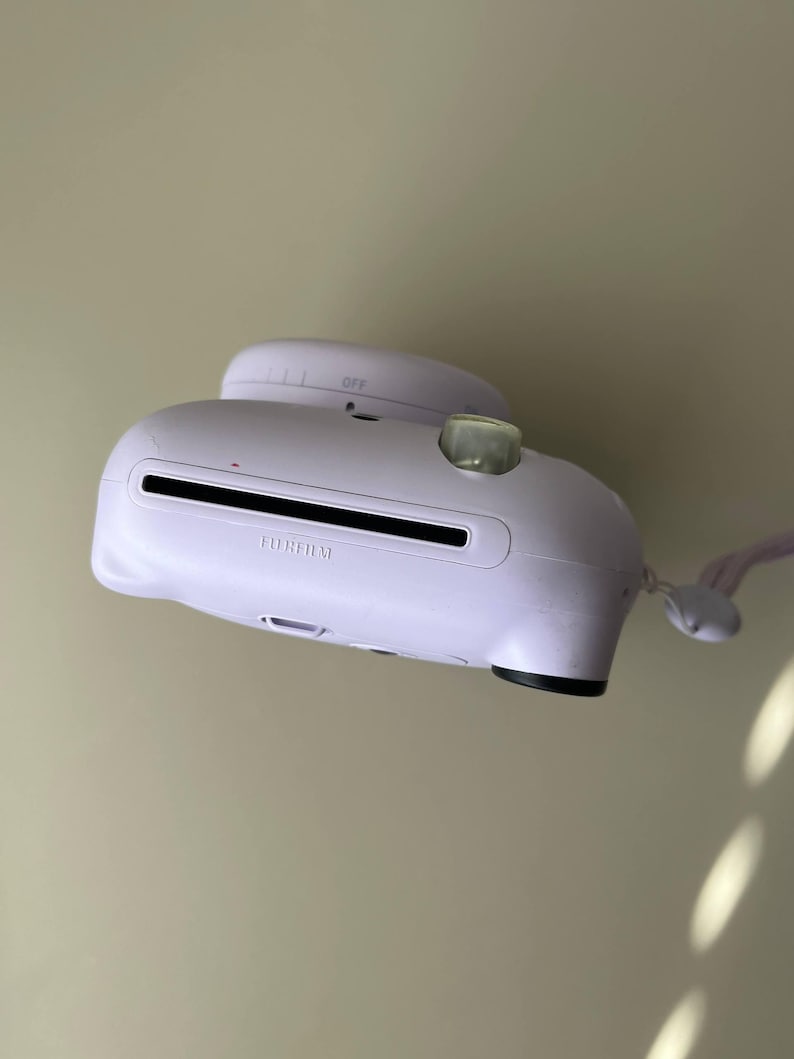 Fujifilm Instax Mini 12 Instant Camera Purple Old Skool Y2K Style ...