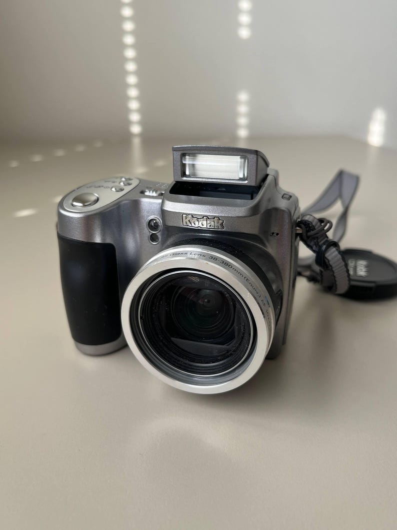 Kodak Easyshare Z740 Digital Camera Digicam 5 MP 10x Zoom Vintage Y2K ...