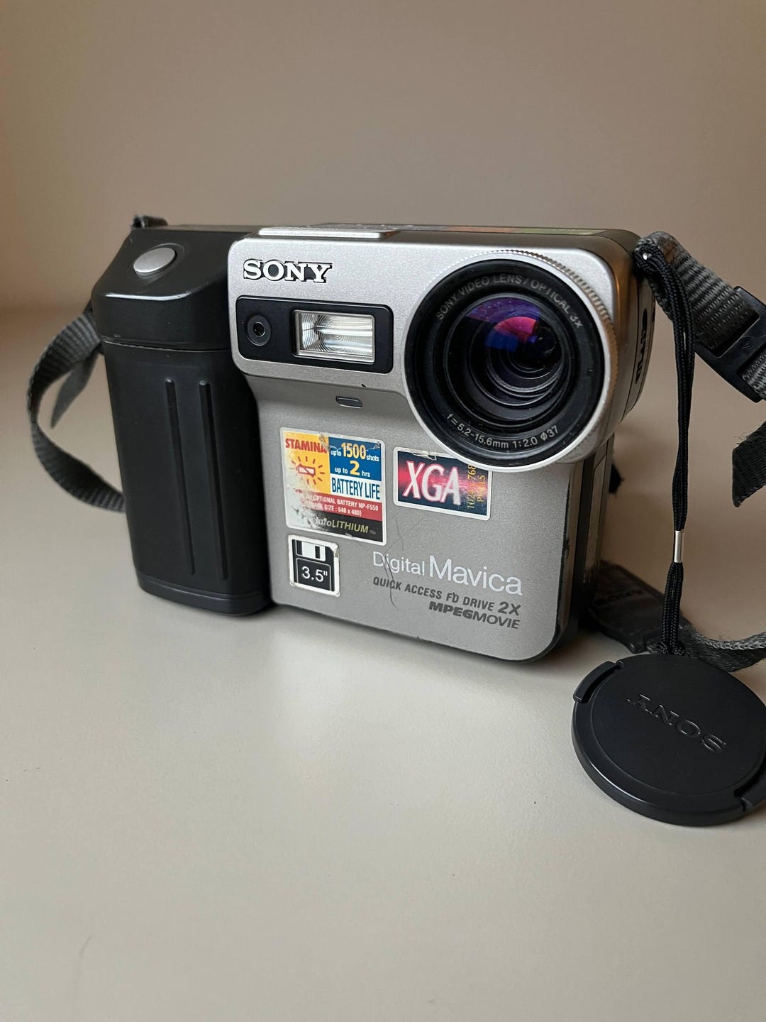 Sony Mavica MVC-FD81 Floppy Digital Camera 90s 1.3MP Retro Compact ...